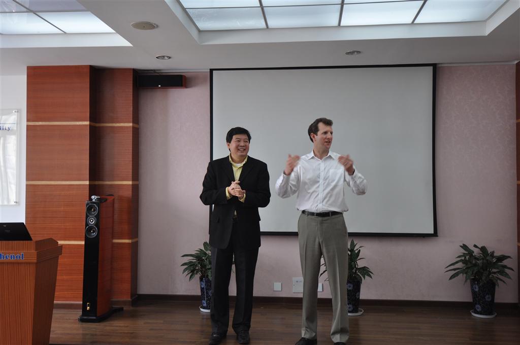 2012年2月6日 Amphenol 集团CEO Adam来访_安费诺